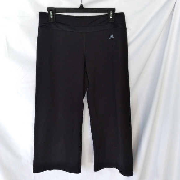 adidas | Pants & Jumpsuits | Adidas Capri Pants Womens Size M Black ...